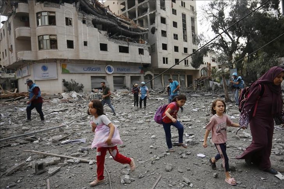 غارات إسرائيل المكثفة ألحقت الضرر بـ203 من مدارس غزة